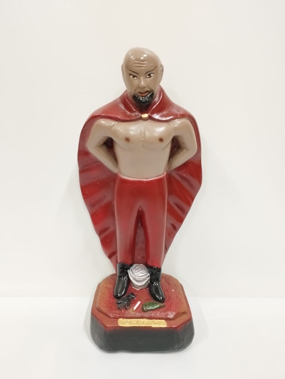 IMAGEM EM GESSO EXU MARABÔ 20 CM – Casa Fé
